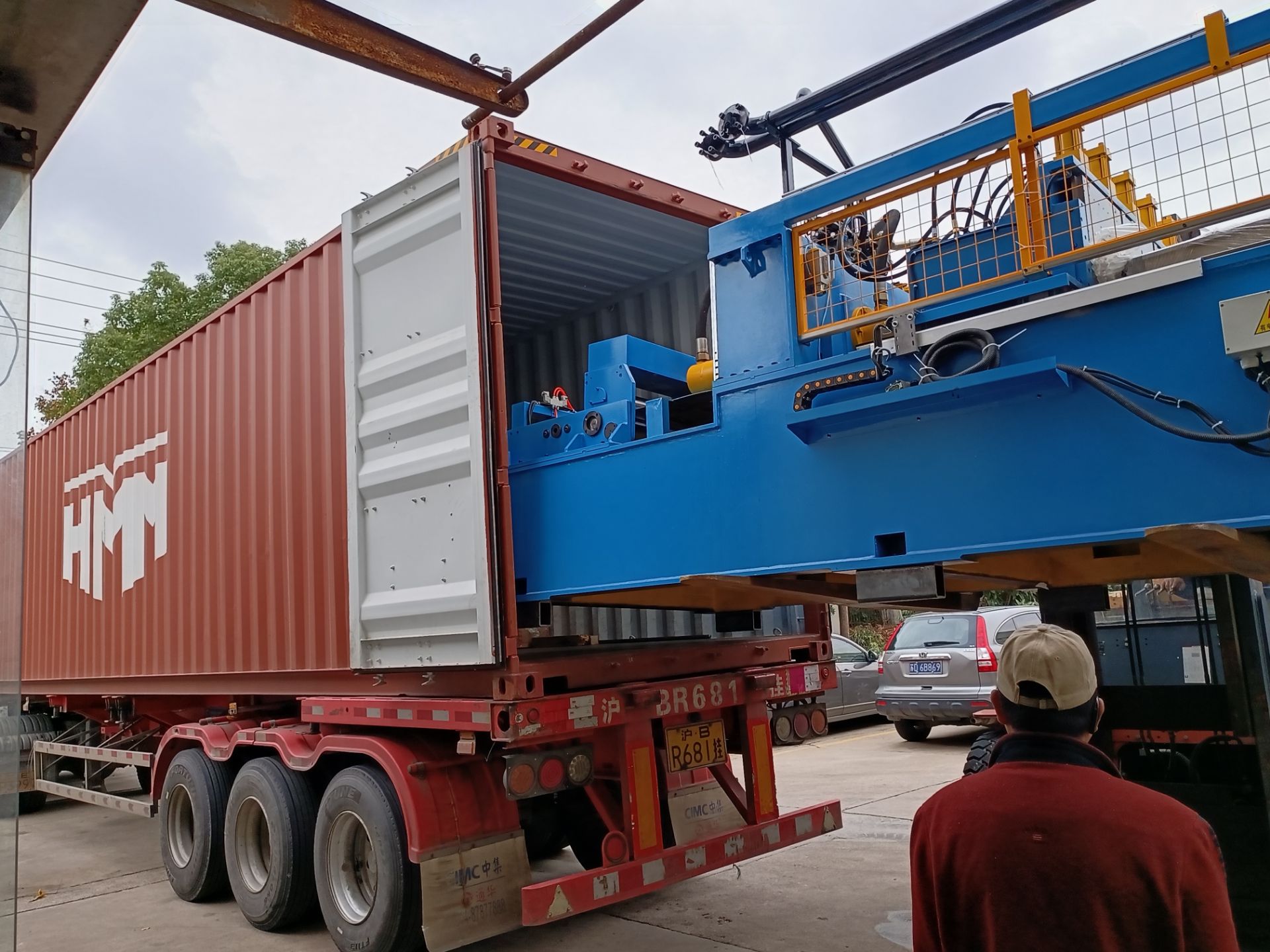Shipment of BW1300 transformer corrugated tank fin forming line to ...